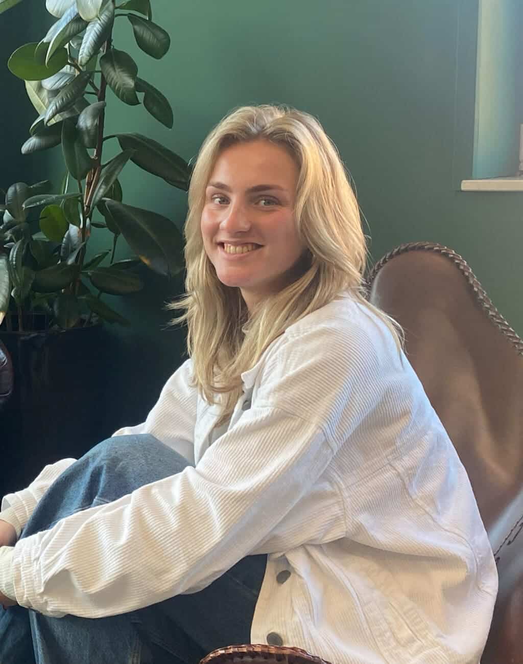 Wij zijn drie ⴾ digitaal - elke keer verder